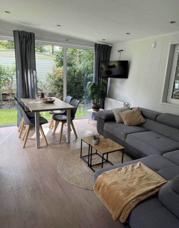 Familie Vakantiehuis Op 5 Ster Camping Met Zwembad - Overijssel