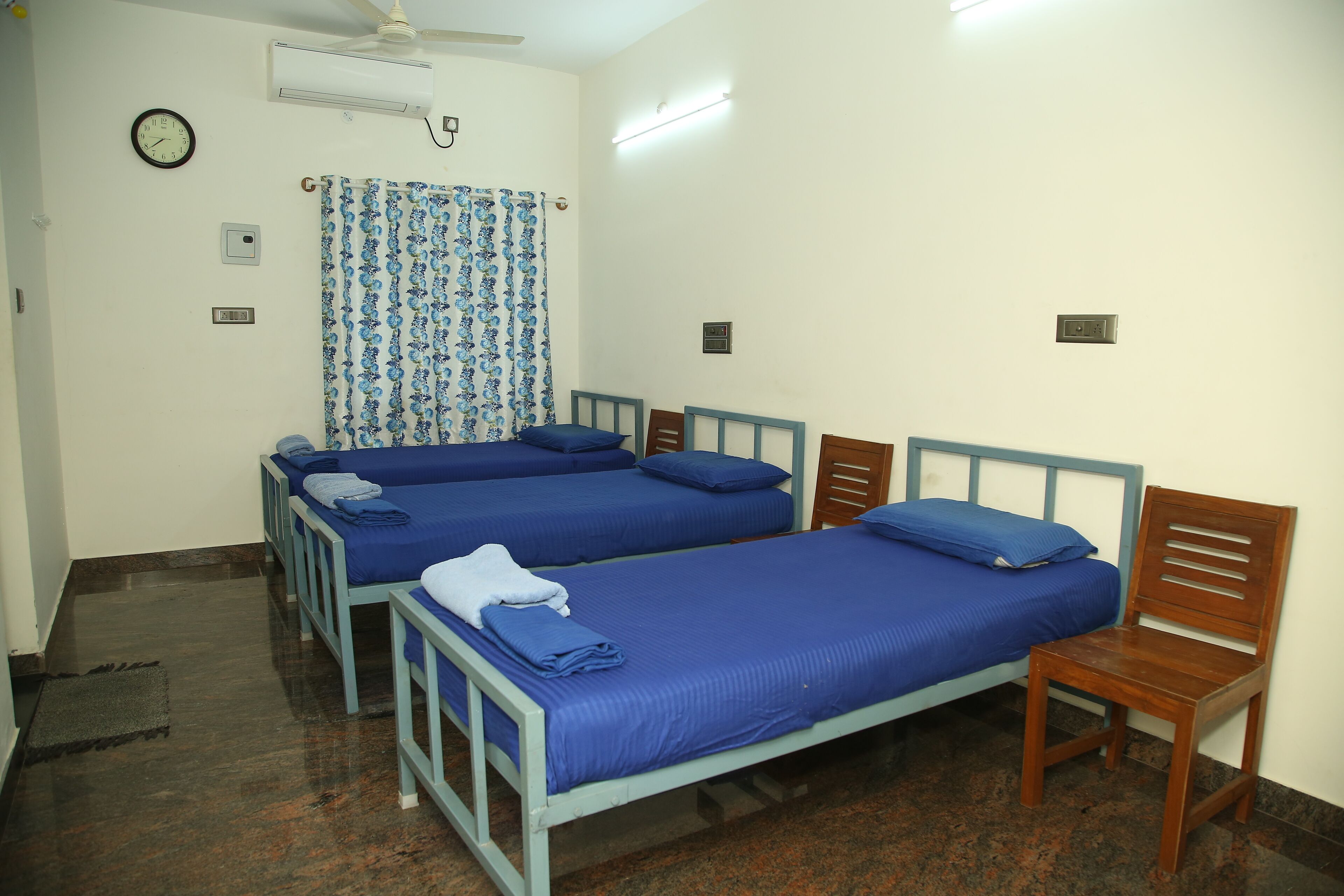 Quarto Triplo Clássico, varanda, vista para o jardim