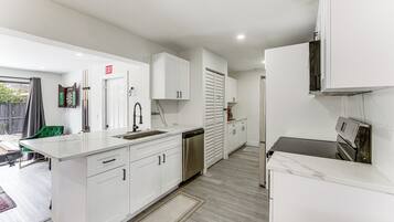 Casa (3 Bedrooms) | Interior