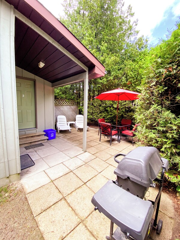 Black Horse Motor Inn - Sauble Beach