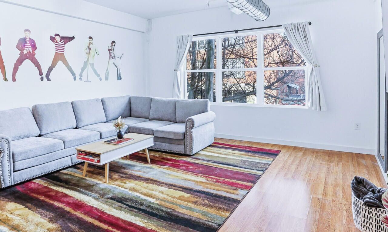 `Celebrating Elvis` Loft - Steps From Main St & Other Attractions At Downtown Memphis - メンフィス, TN