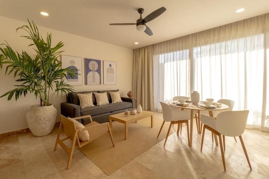 Relaxing Coastal Suite Close To Vibrant Culture + Rooftop Pool | Pets Allowed - Playa del Carmen