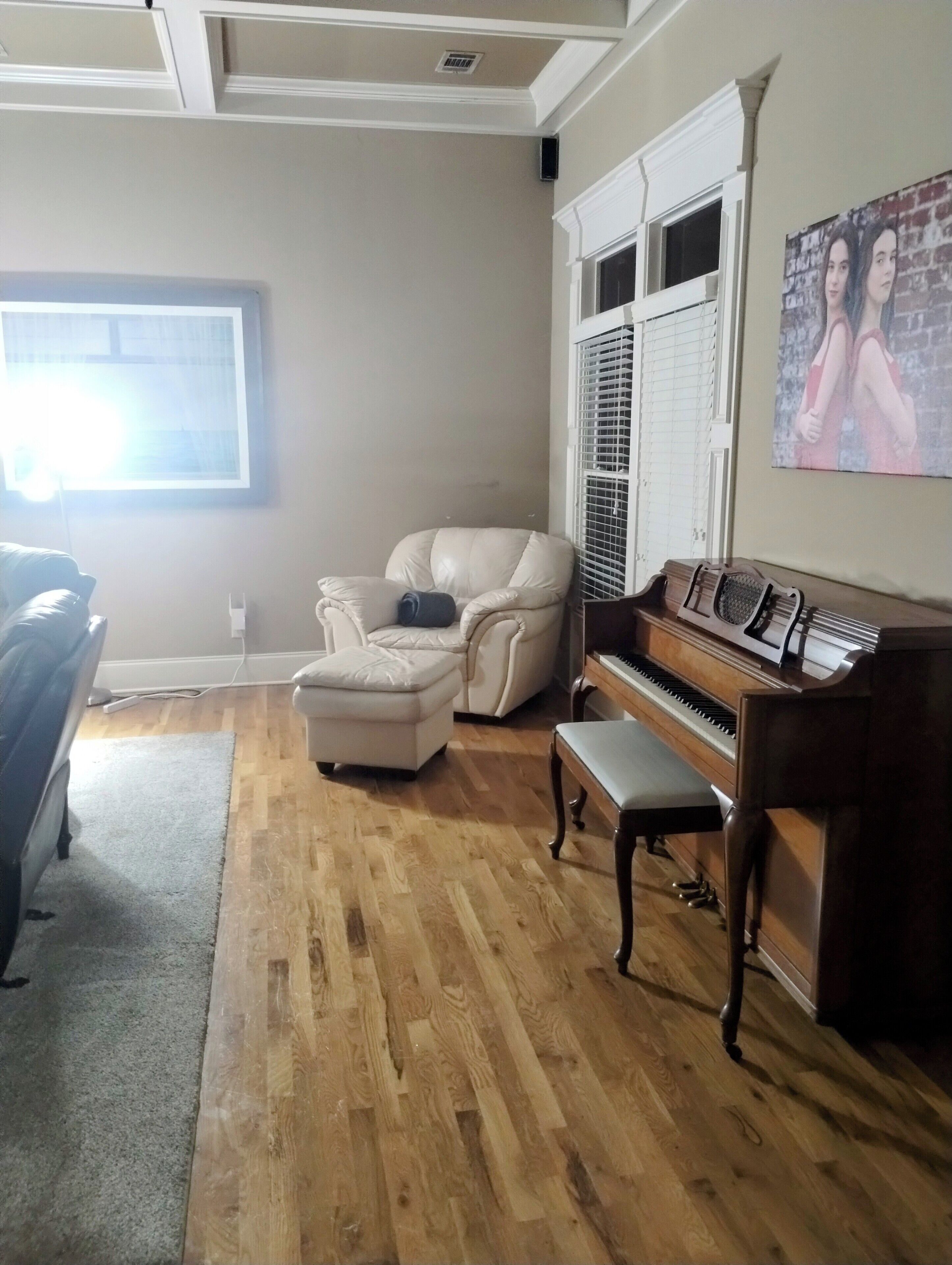 Spacious 5-bedroom/5 Bathroom House With Pool And Game Room - Villa Rica, GA