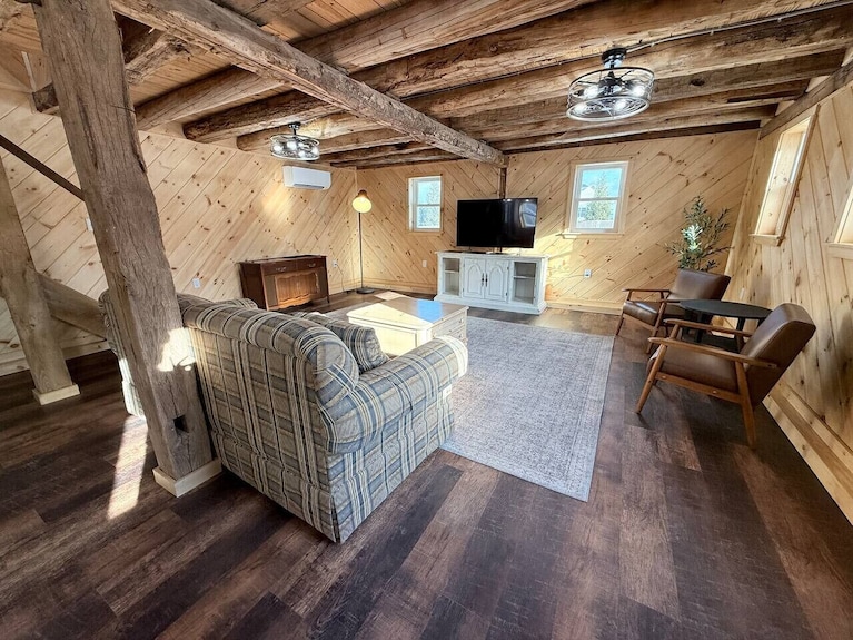 The Heirloom Barn - Sleep Inside Living History - Susquehanna State Park, Havre De Grace