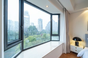 Suite Familiar, várias camas, não fumadores, cozinha | Vista do quarto