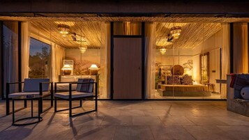 Bangalô exclusivo, 1 quarto, varanda, vista para o jardim | Parte interna