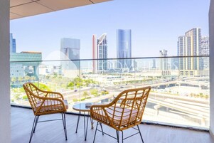 Apartamento, varanda, Vista para a cidade | Terrenos do alojamento