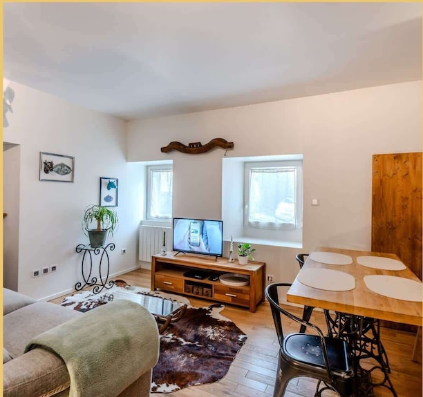 L'etable De Larringes - Évian-les-Bains