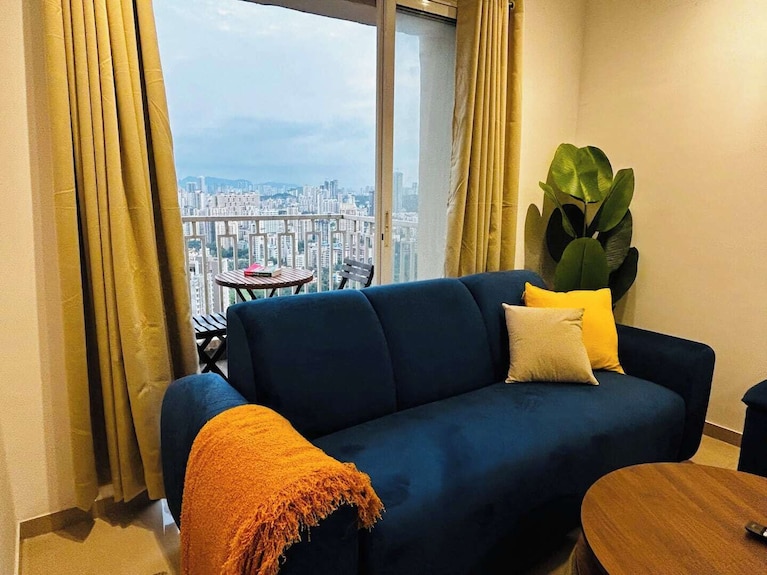 Nyc 35 - Views Reserved For The Rare - 35th Floor Luxury Apt - Thane