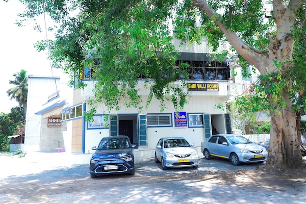 Shri Valli Rooms - Tiruvannamalai
