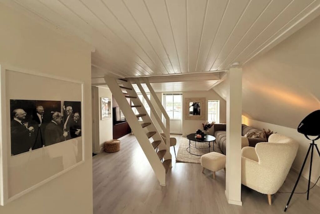 Panoramic Sea View With Balcony / Historic Old Town - Stavanger