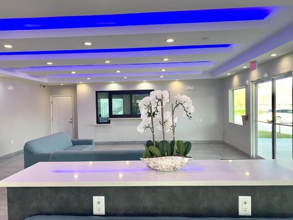 Crystal Inn - Houston, TX