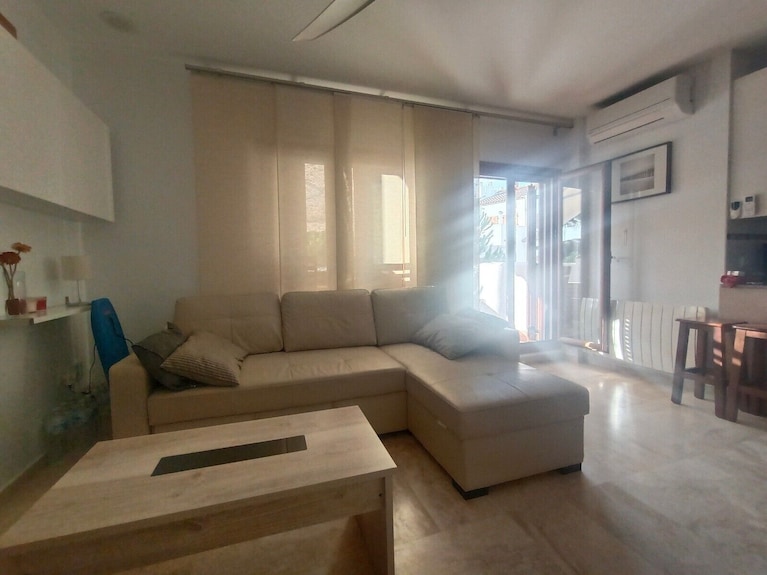 Levante Sancti Petri Apartment With Shared Pool, Wi-fi, And Air Conditioning - Chiclana de la Frontera