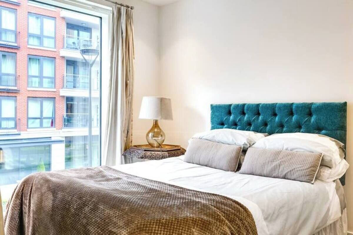 Chelsea Riverside Luxury Apartment - アールズ・コート