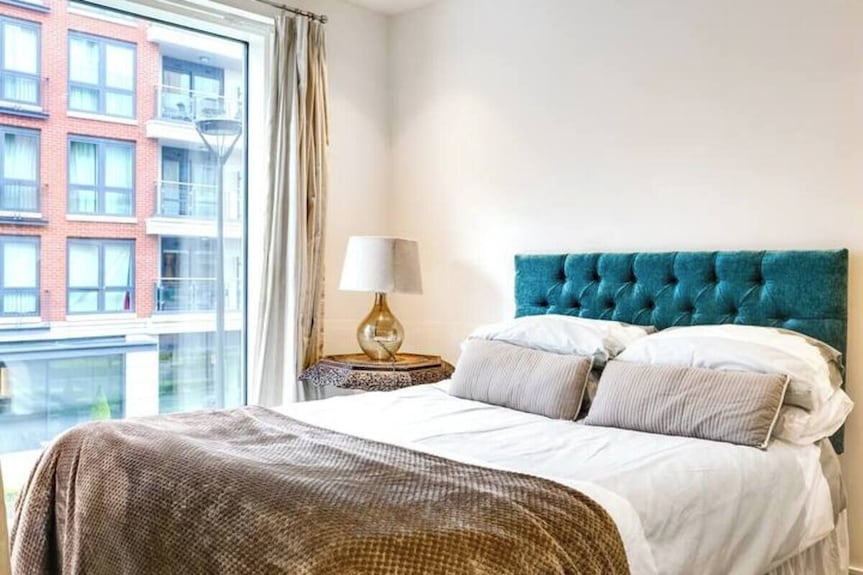 Chelsea Riverside Luxury Apartment - アールズ・コート