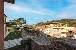 Apartamento | Vista para a rua