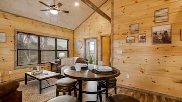 Casa | 1 quarto, acesso à internet de alta velocidade