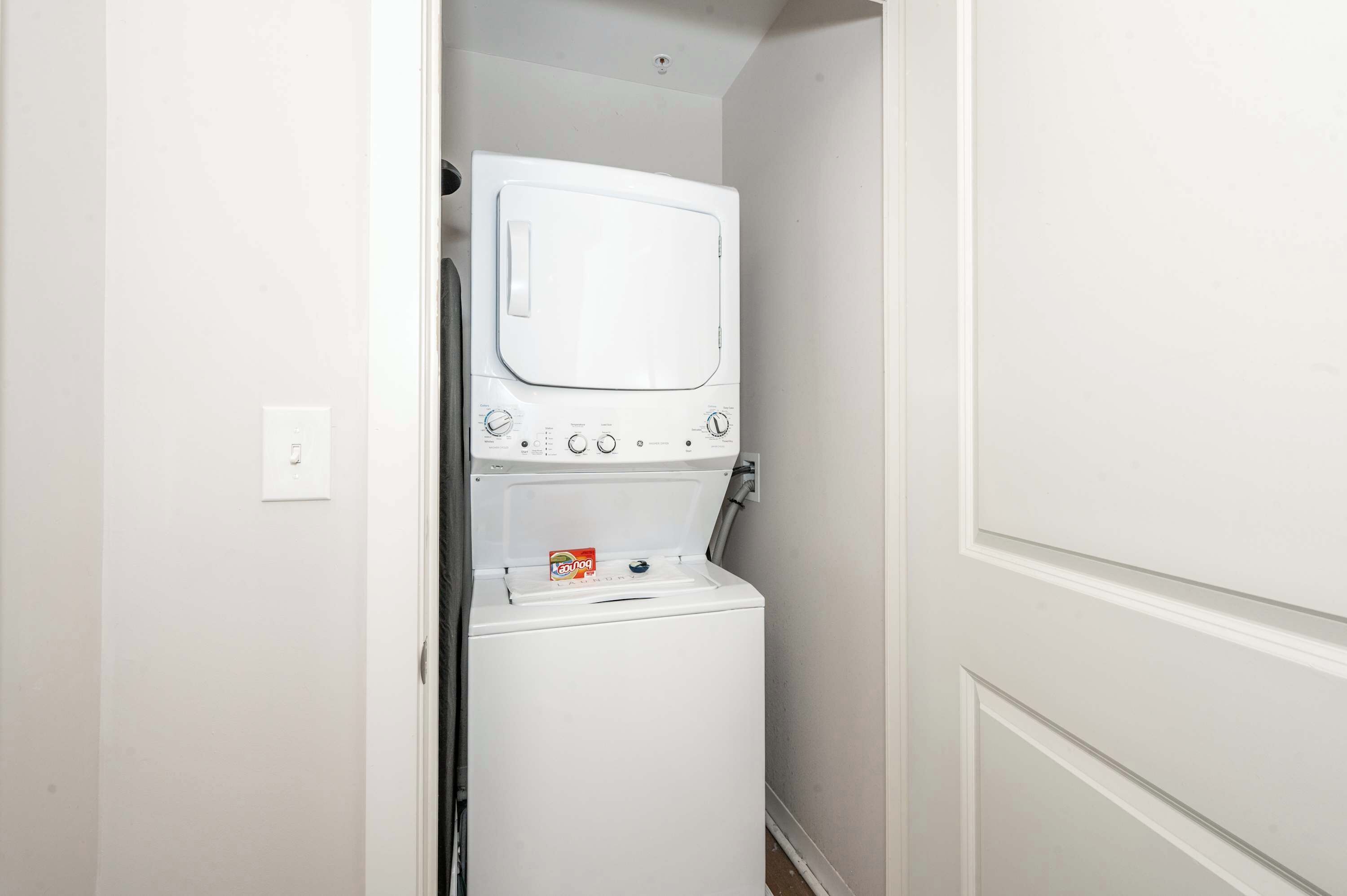 Apartamento, várias camas, cozinha, Vista para a cidade (The 333 Suites 3rd Floor) | Lavandaria