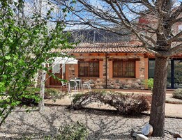 Suíte estúdio conforto, vista para o jardim | Fachada