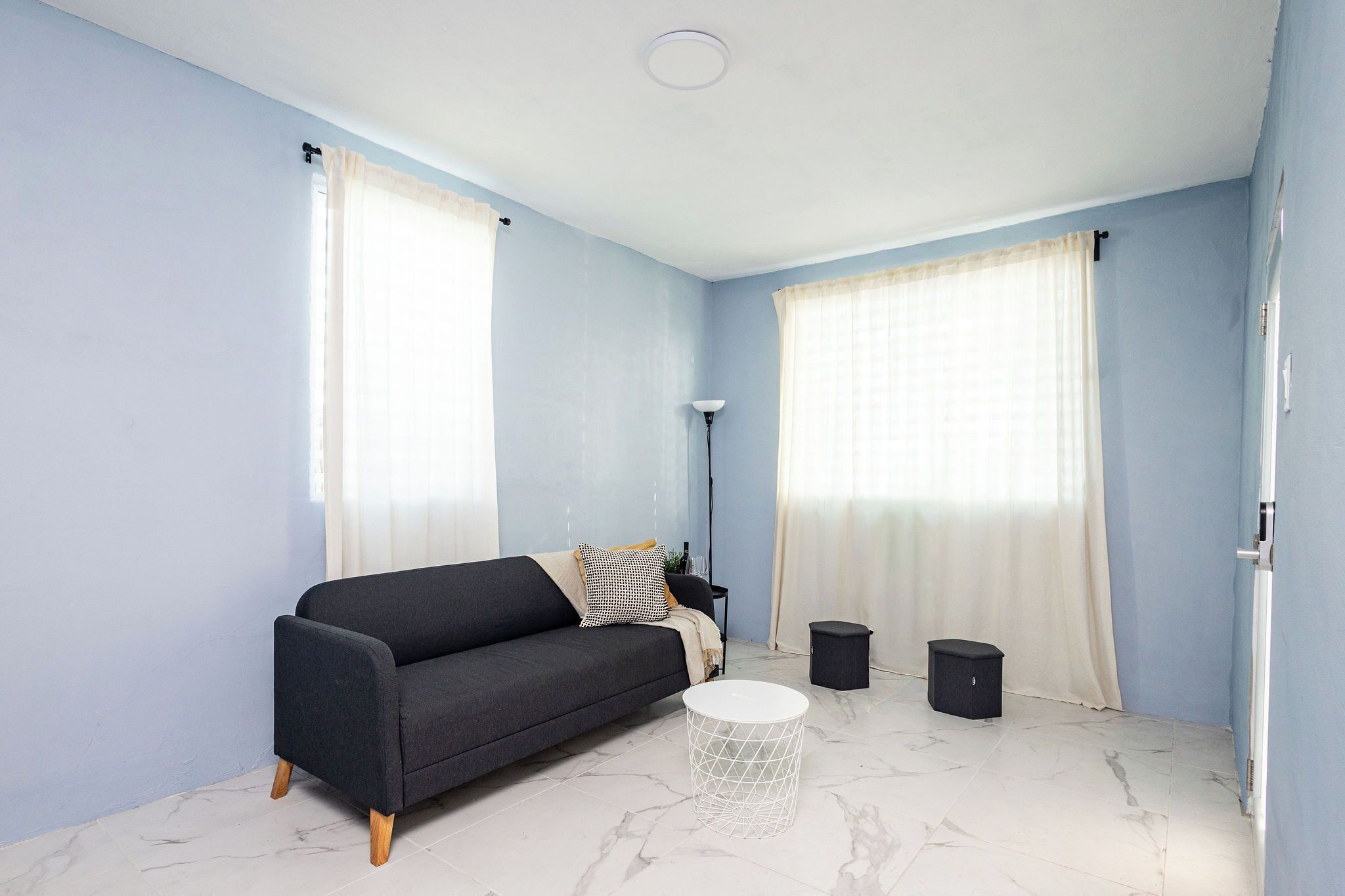 Family 2br In San Juan / Parking + Full Kitchen - Levittown