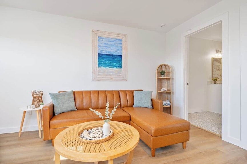 Beachside Bliss I 1 Bedroom + Loft I Oceanviews - Jacksonville Beach, FL