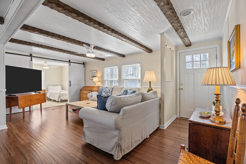 Waterfront Retreat On The Albemarle Sound - 哥倫比亞