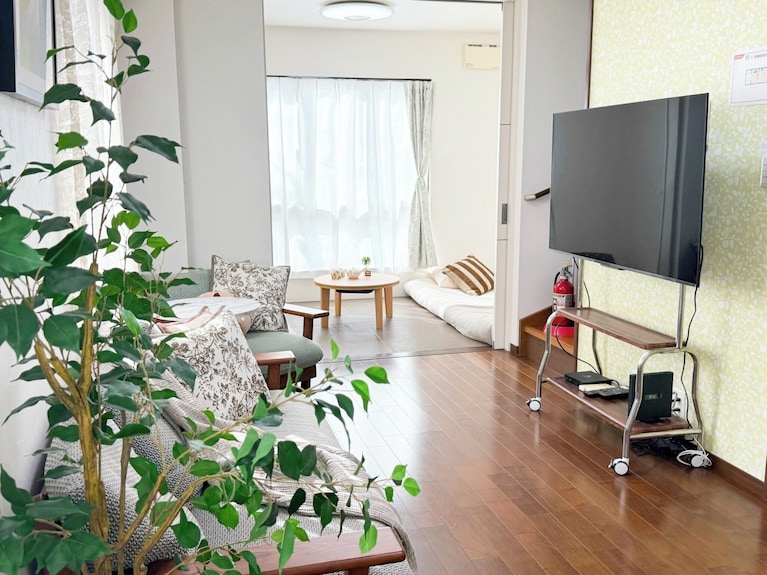 5min Walk To Tsuruhashi Station Near Onsen And Shopping Streets - 일본