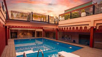 Piscina exterior