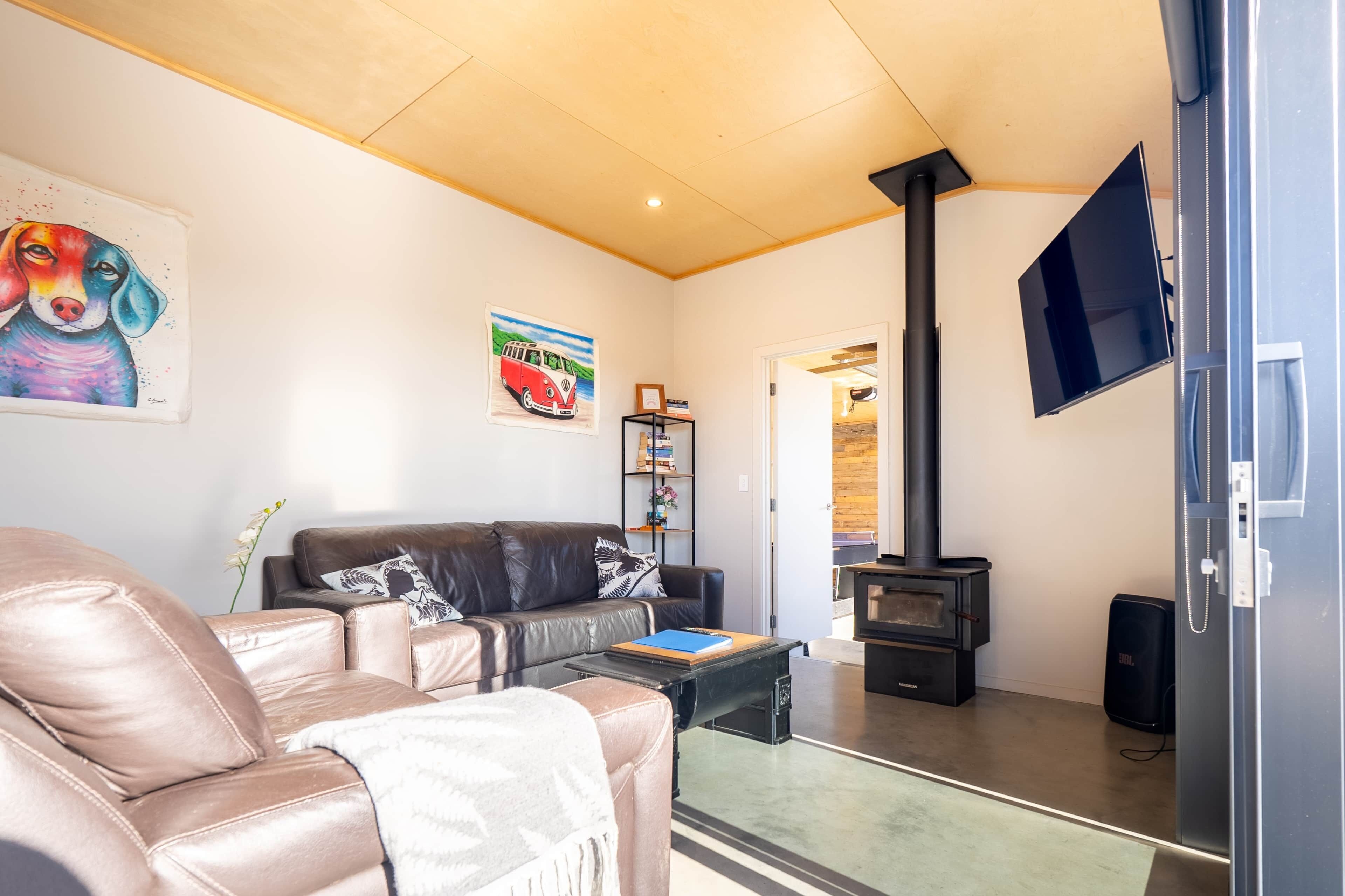 The Games Room - Epic Views & Mancave Magic - Twizel