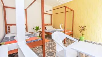 Quarto Twin Deluxe | Wi-fi grátis, roupa de cama fornecida