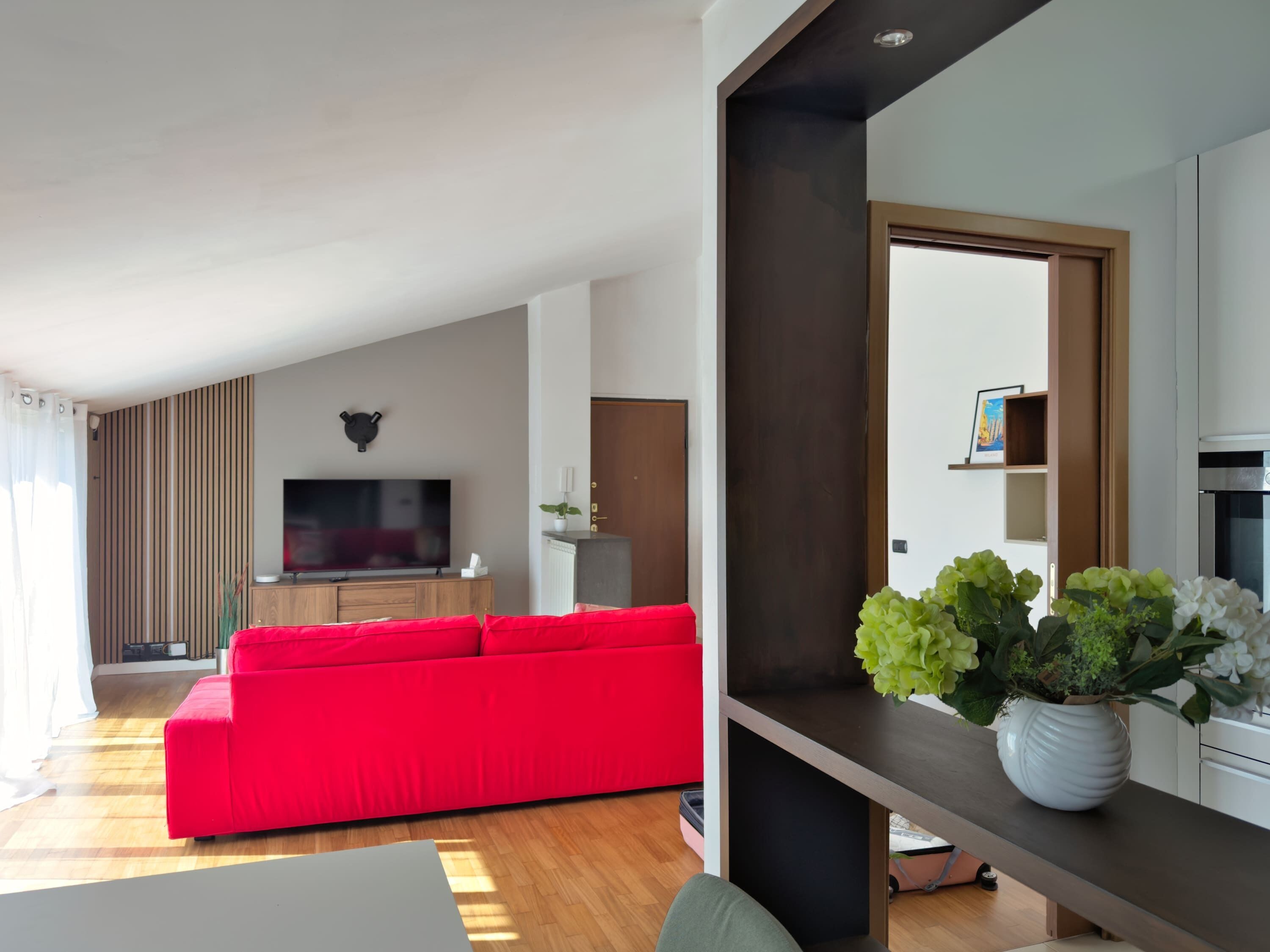 Terrazzo Di Betta · Garage And Metro - Milan