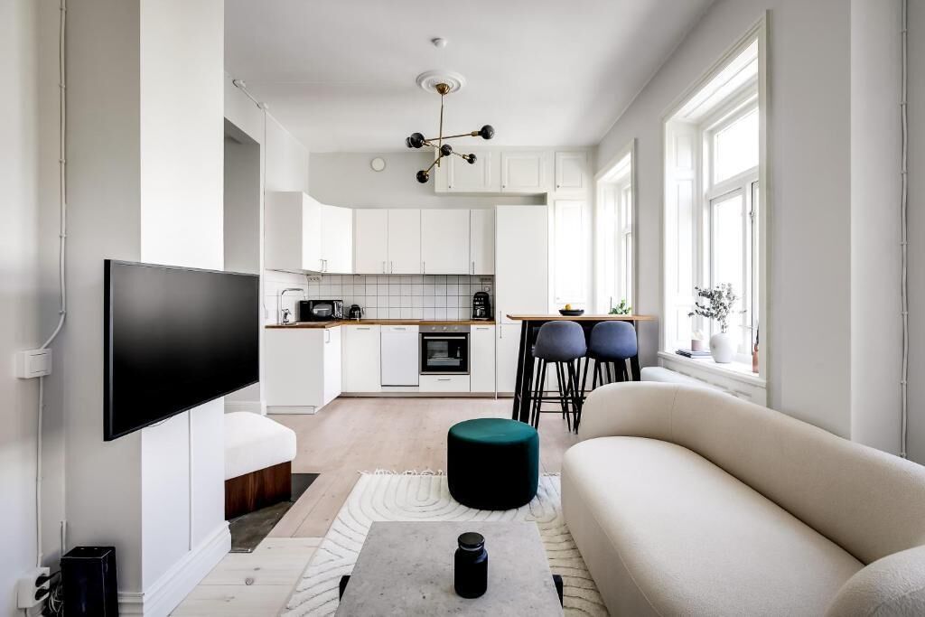 Apartamento luxo, vista para a cidade | Área de estar