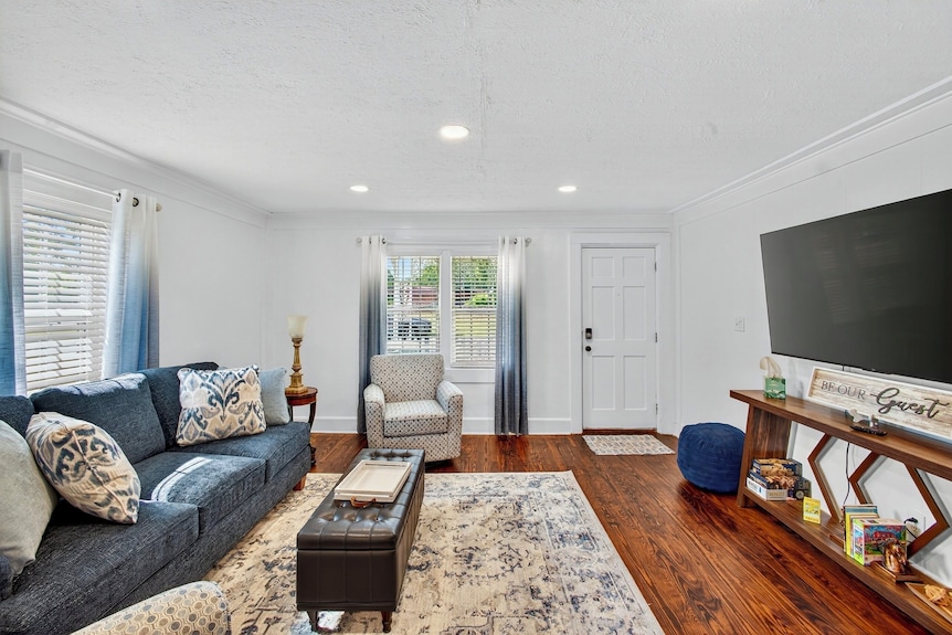 Cozy 2-bedroom Cottage In Charming Aiken With Ac - Aiken, SC