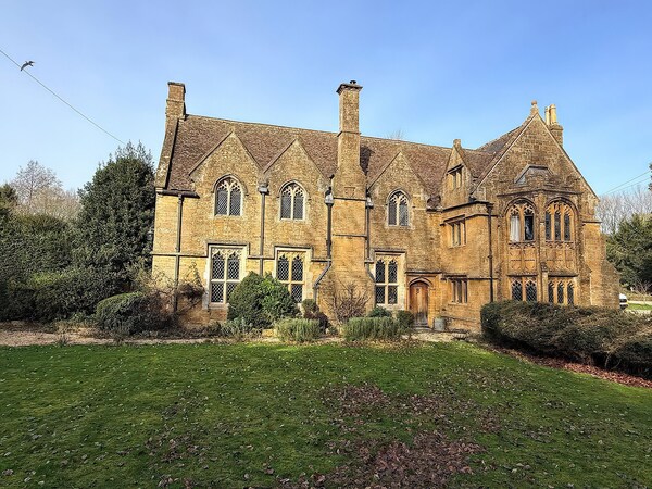 King Ina's Palace - Dorset