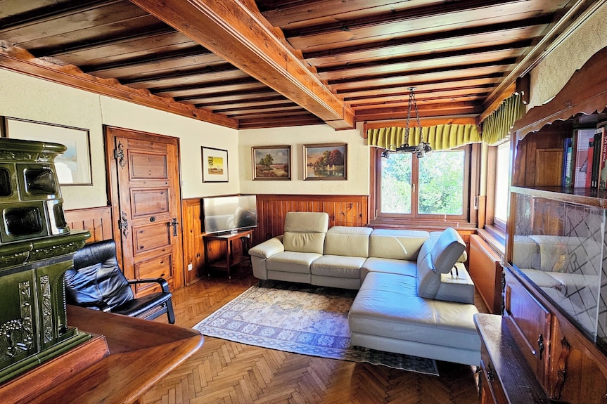 3-bedroom Villa Near Bled With Ac, Wi-fi, Private Parking And Fairytale Garden - Lesce