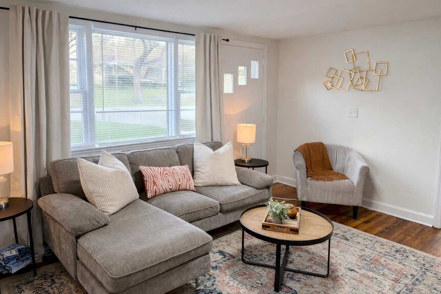 Charming Pet Friendly Ranch Style Family Home - Raleigh, NC