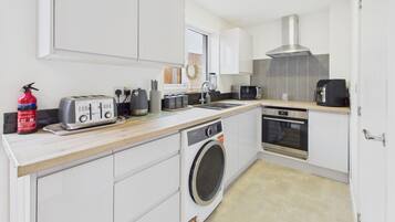 Casa, 3 quartos | Cozinha privada