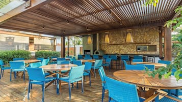 Apartamento Básico | Refeições ao ar livre