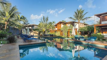 Apartamento Básico | Piscina | Piscina exterior