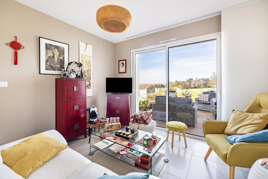 Charming Gîte Un Thé Sur La Loire With Private Terrace, Garden, And Wi-fi - 土爾