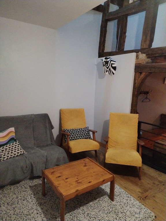 Maison à Colombage Spacieuse Au Cœur D'un Village Du Quercy Caussadais - Tarn-et-Garonne