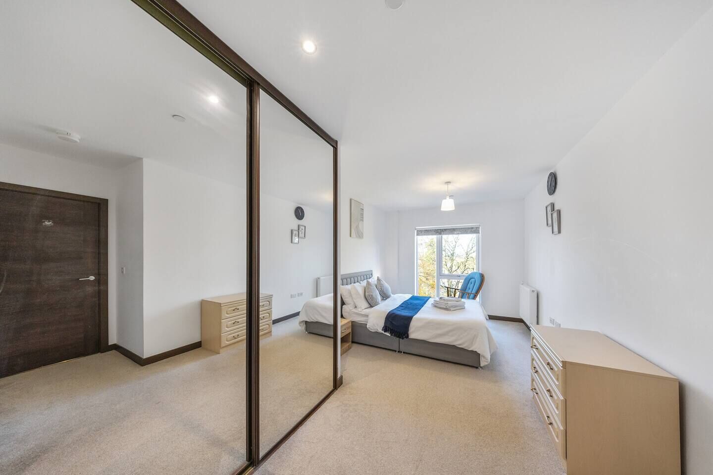Stylish-central-flat-for-long-&-short Stay - Maidstone