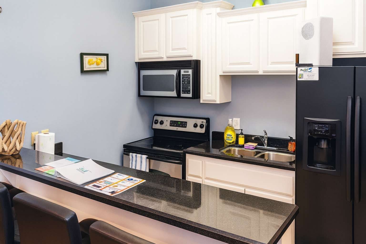 Apartamento, várias camas, cozinha, vista para a piscina (Harbor by the Sea #4) | Cozinha privada