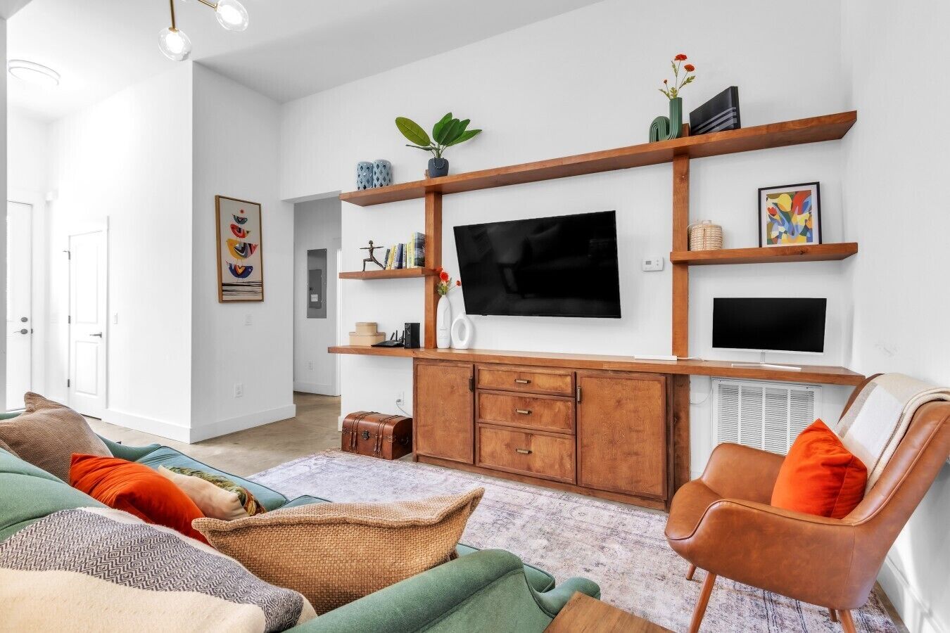 Three Bedroom  In United States Of America, Spartanburg - Spartanburg, SC