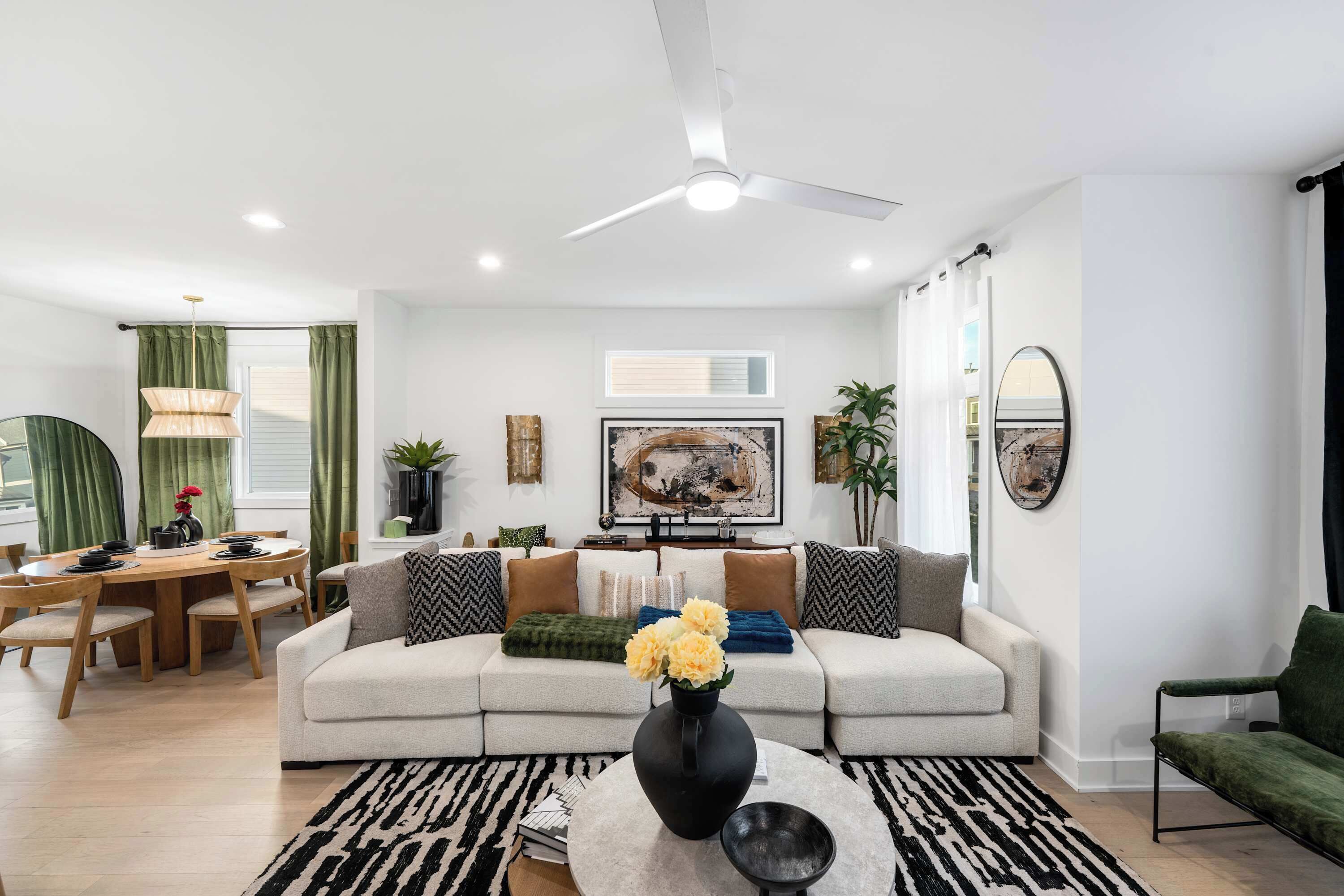 Downtown Raleigh Rooftop Retreat - Skyline Views - Raleigh, NC