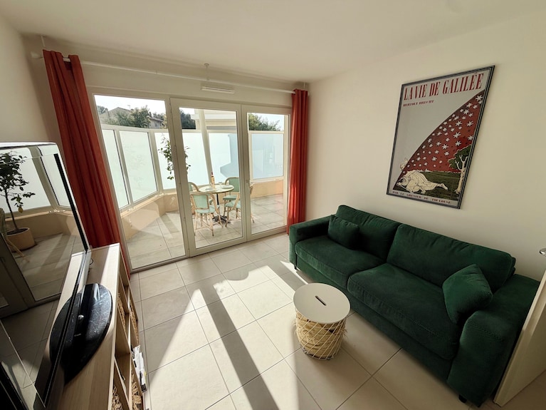 Appartement Neuf Avec Terrasse Et Parking - Plage de Cavalière