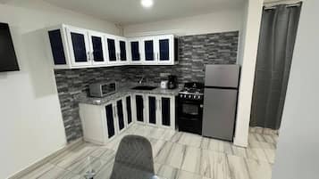 Apartamento, 1 quarto, acessível, varanda | Cozinha privada