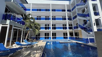 Apartamento, 1 quarto, pátio | Piscina