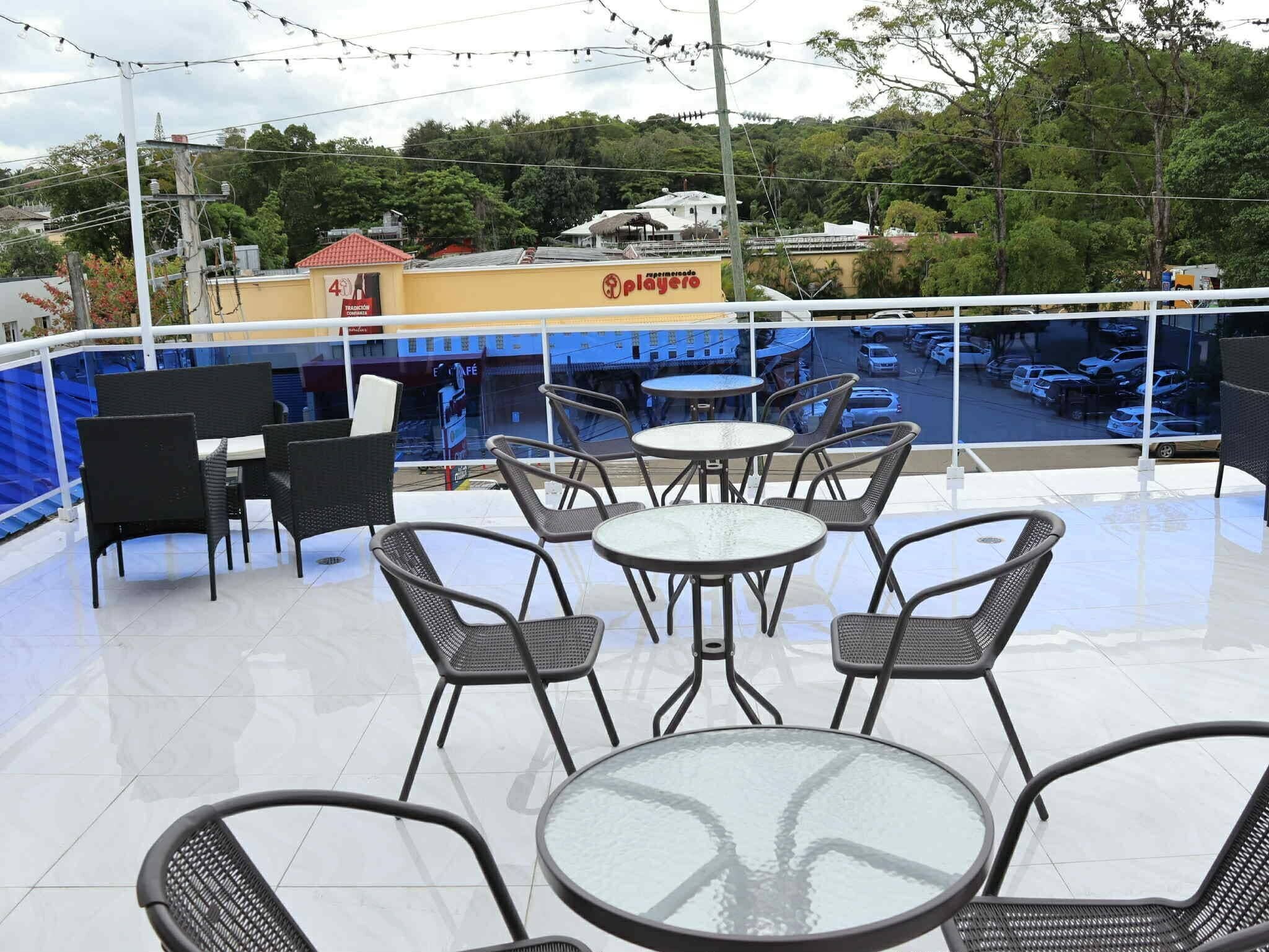 Apartamento, 1 quarto, pátio | Refeições ao ar livre