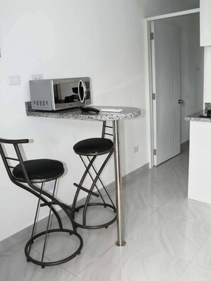 Apartamento, 1 quarto, pátio | Interior